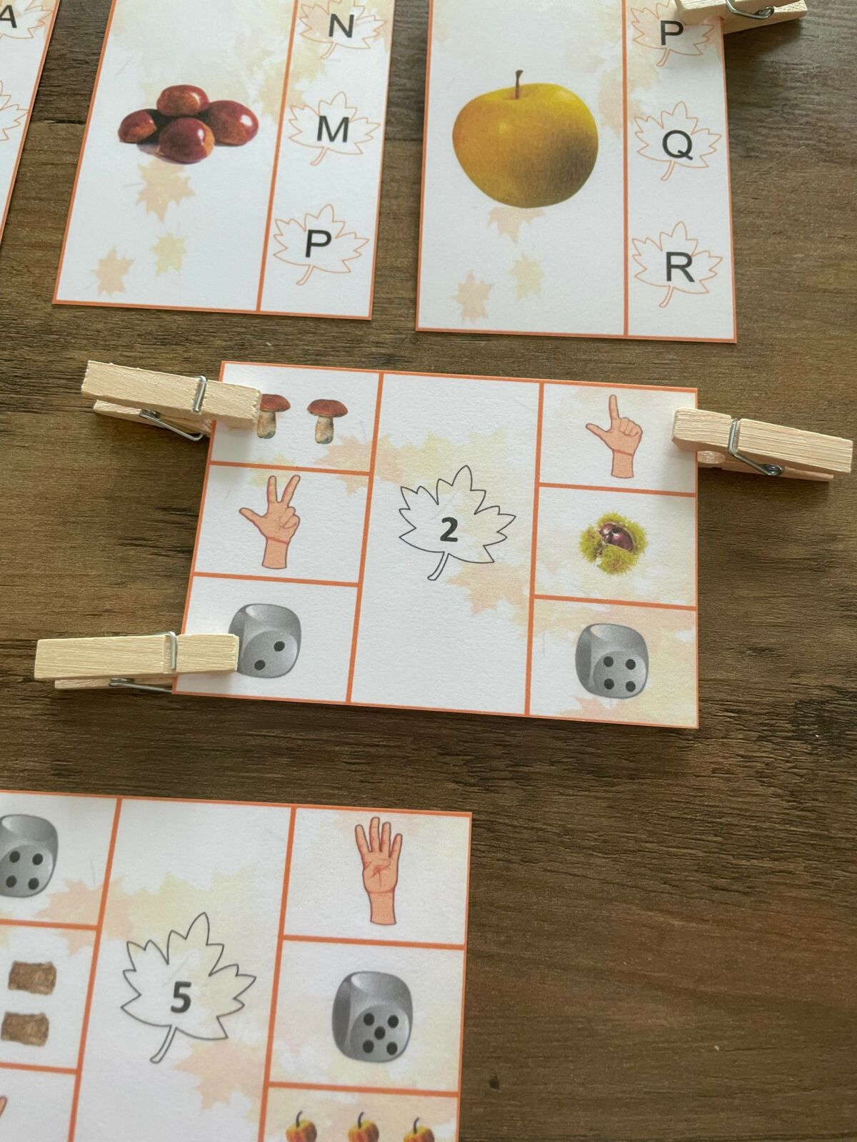 Cartes à pince et fiches mots automnales – Apprendre Simplement